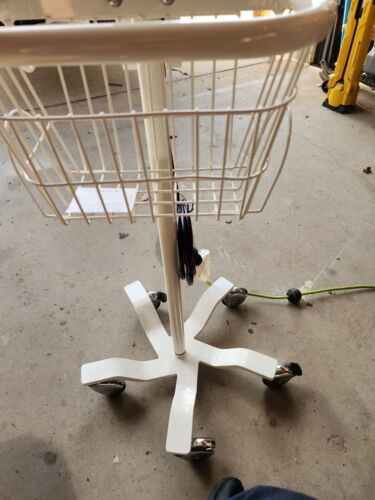 Midmark Vital Signs Monitor 4-000-0510 40000510 – GotaHaveItDental