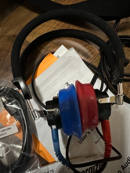 Earscan 3 Audiometer with Headset & Carry Case – GotaHaveItDental