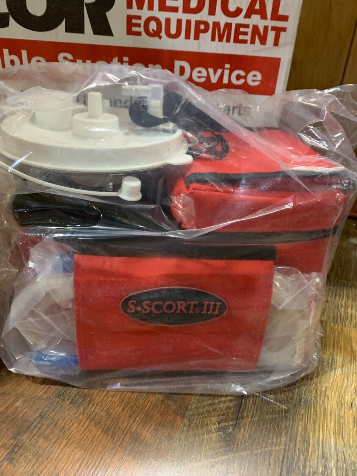 SSCOR – S-SCORT III Portable Suction Unit – 74000 – GotaHaveItDental