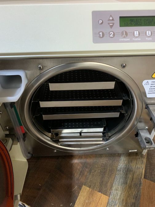M11 Ultraclave Autoclave Steam Sterilizer 90 cycles **Refurbished ...