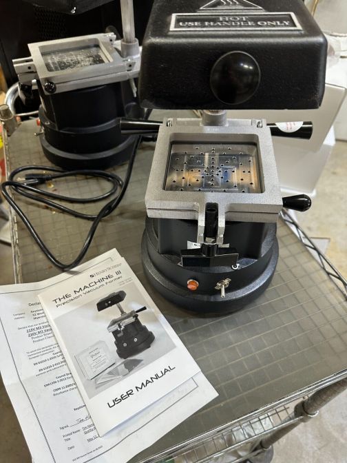 Henry Schein Vacuum Forming Machine Model 101 Dental Molding Equipment ...