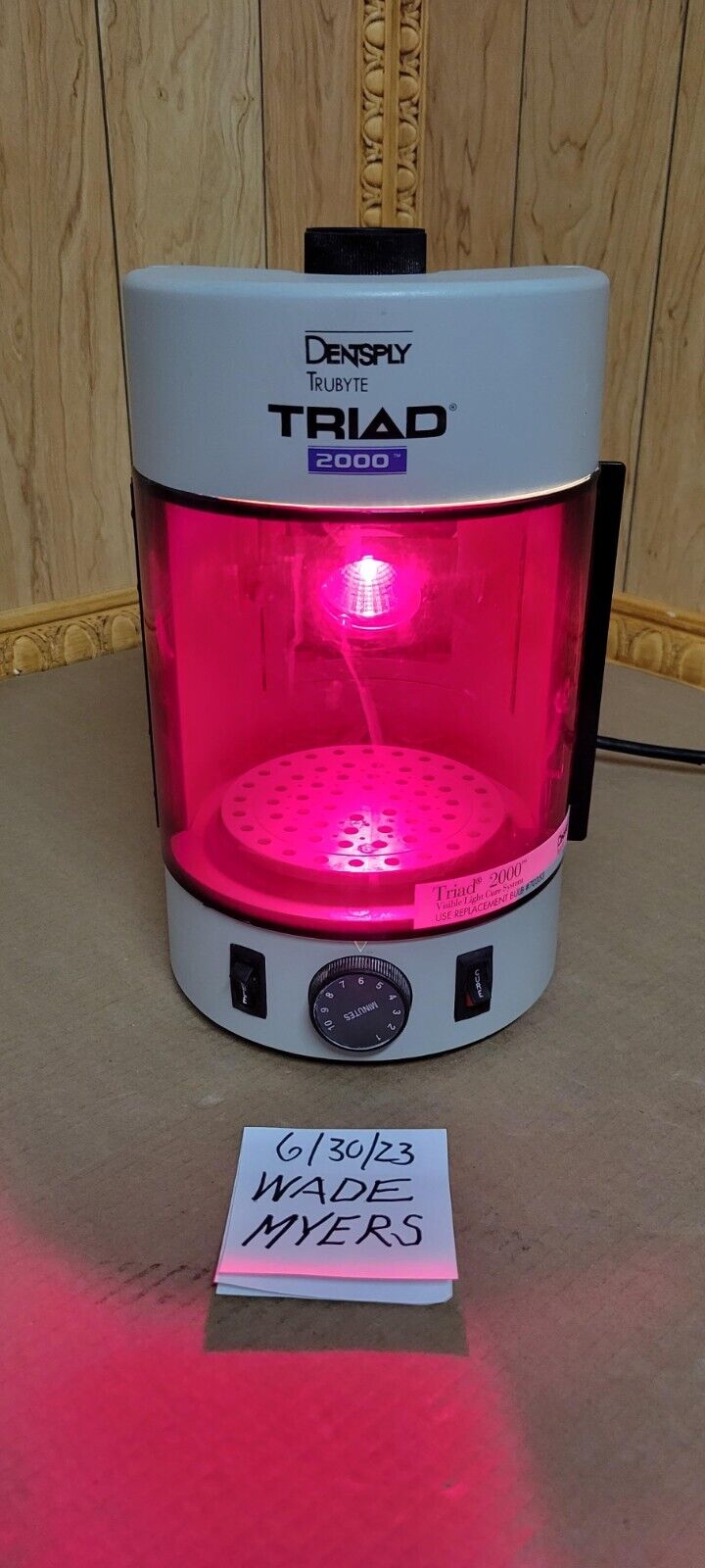 (REFURBISHED) Dentsply TRIAD 2000 Visible Light CURING UNIT ...